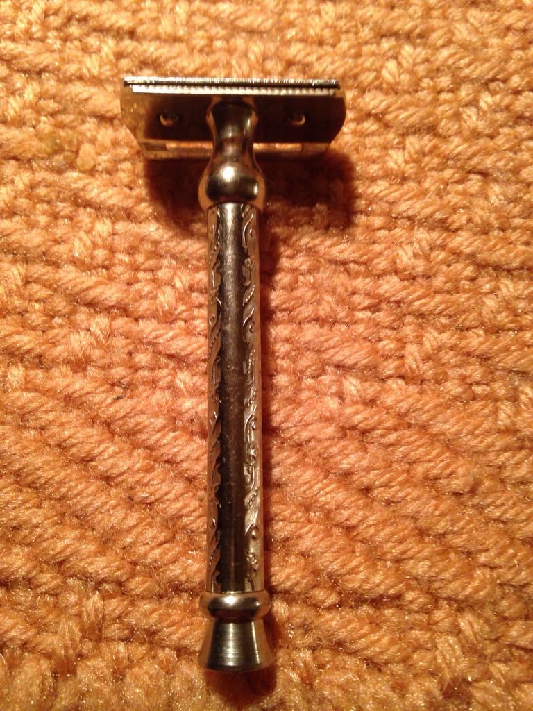 Romer-7 Open Comb Razor | TheShaveDen